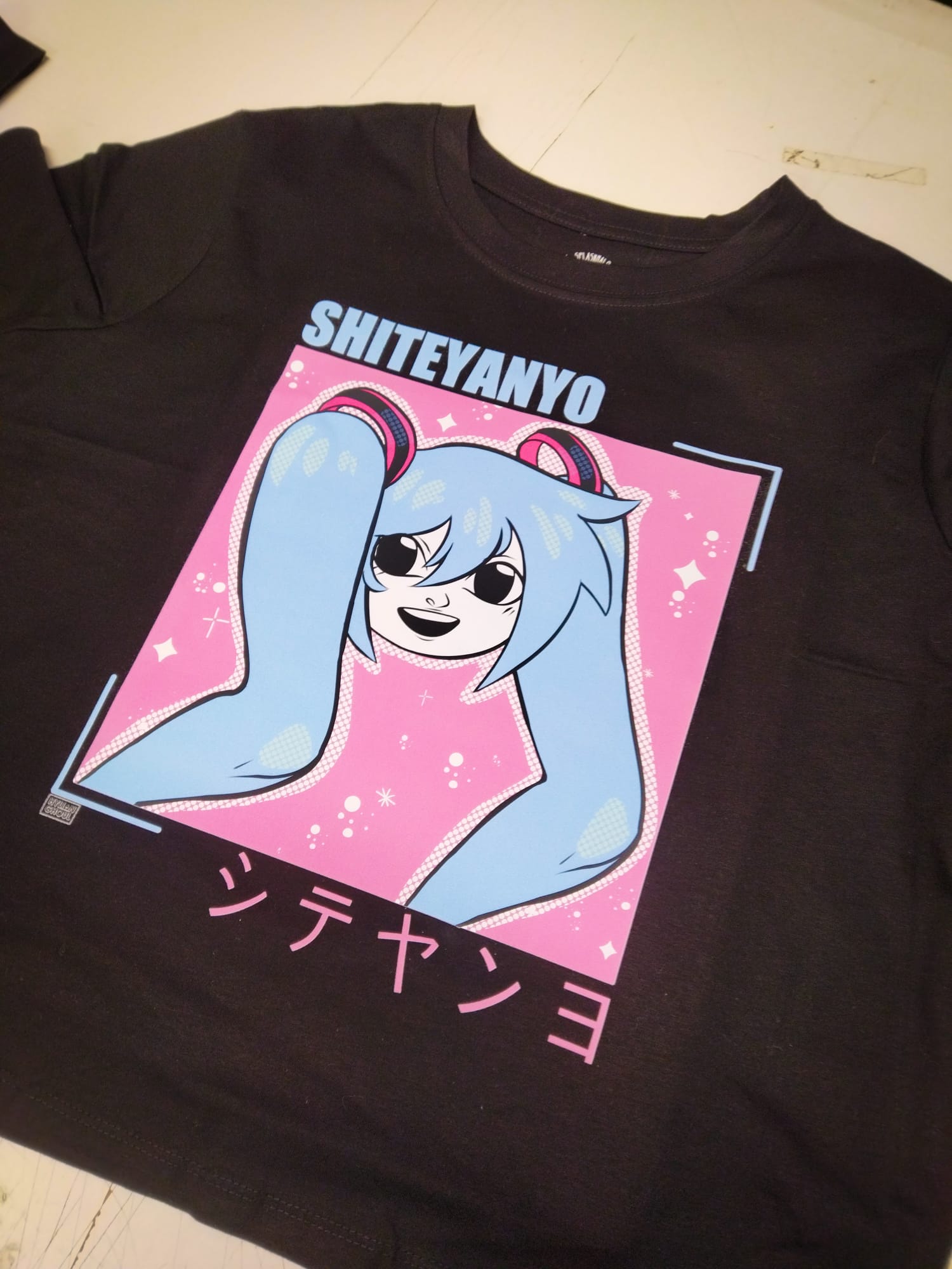 Camiseta Oversize mujer Shiteyanyo - Splashmalo